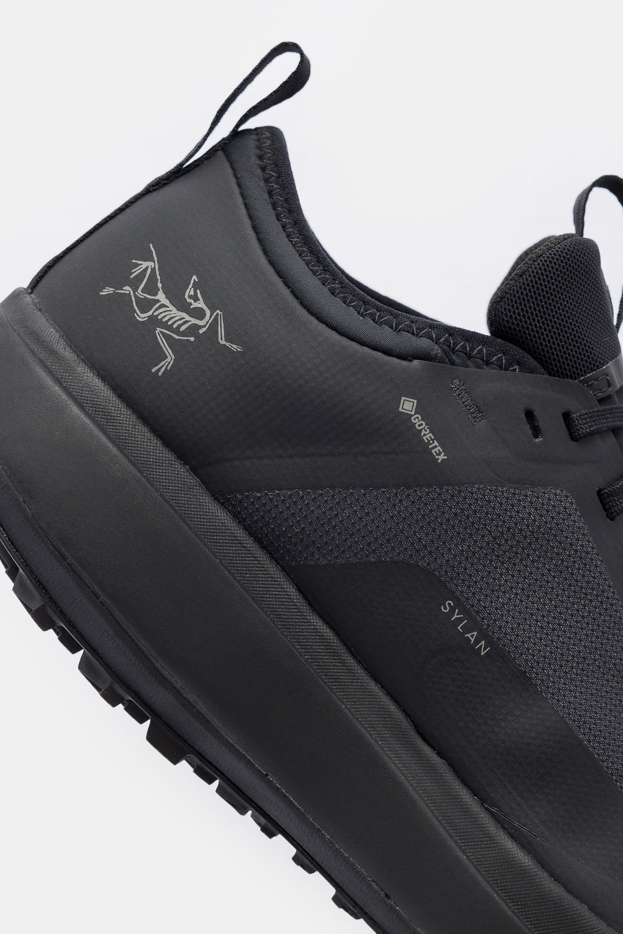 Sylan Gore-Tex Sneaker in Black/Black - ARC'TERYX Sylan Gore-Tex Sneaker in Black/Black - ARC'TERYX