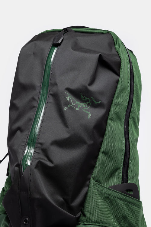 Arro 22 Backpack in Eden - Arc'Teryx