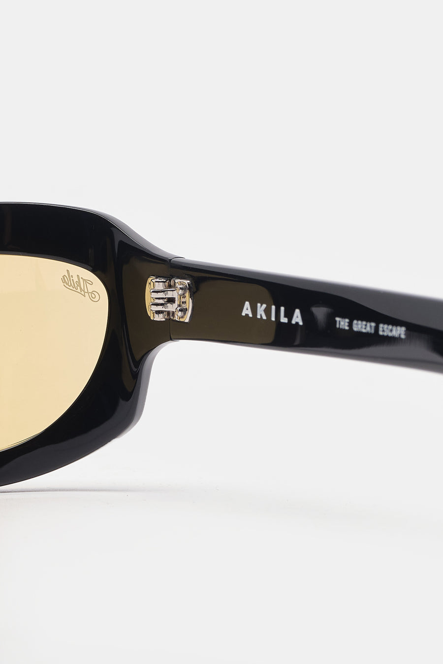 Lucia Sunglasses in Black/Yellow